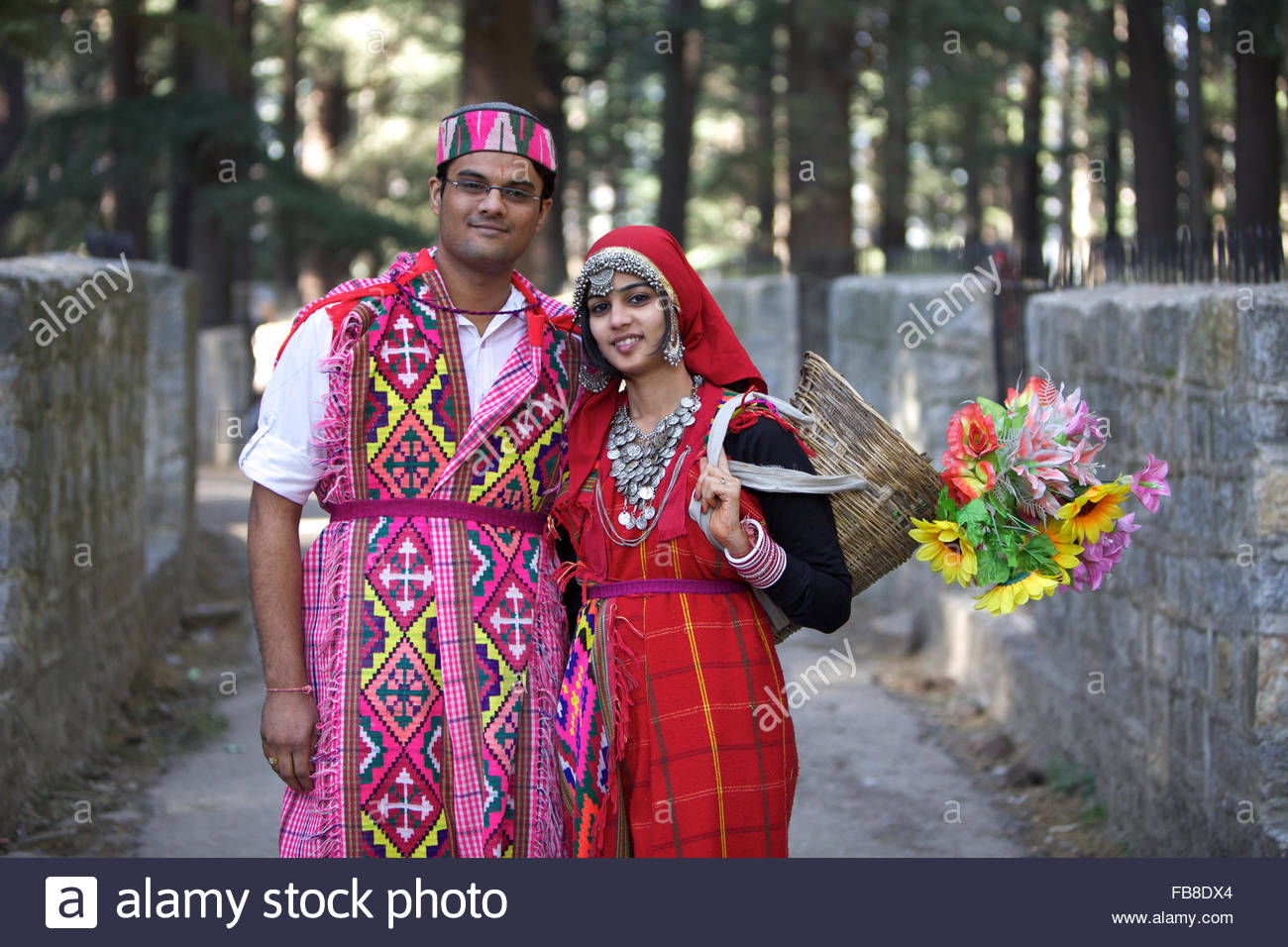 India Traditional Costume Man Woman Stock Photos & India Traditional ...