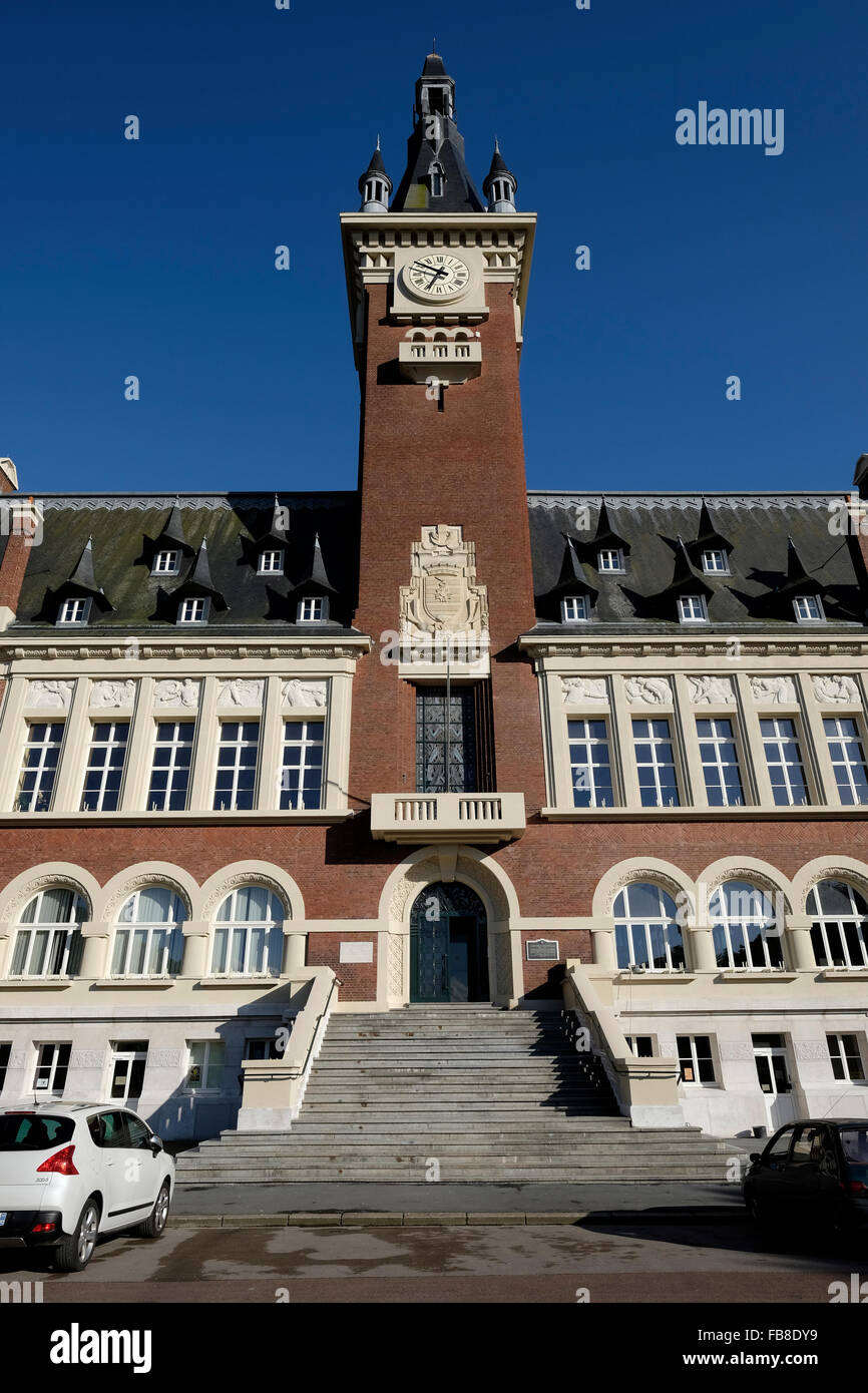 Town hall albert france hi-res stock photography and images - Alamy