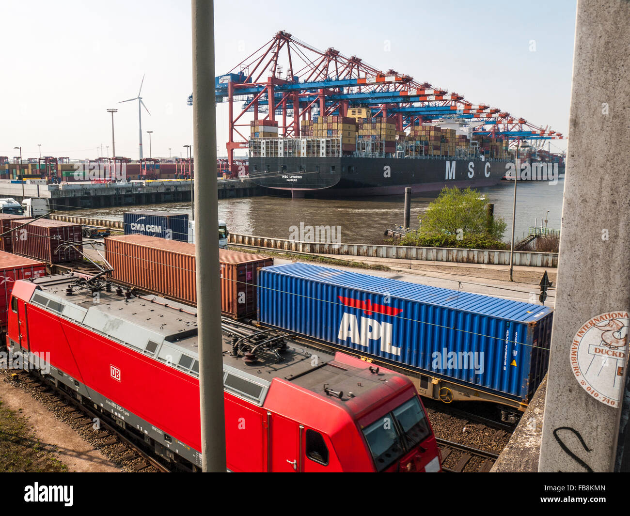 Shipping container train hi-res stock photography and images - Alamy