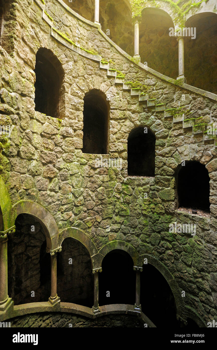 Poco Iniciatico (Initiation Well), Quinta da Regaleira, Sintra ...