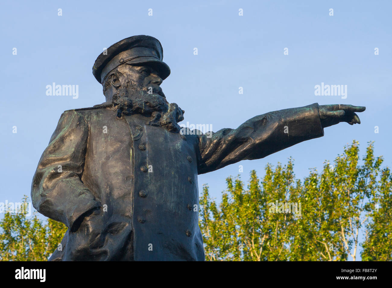 Monument to Vice-admiral Stepan Makarov, Kronstadt, St Petersburg ...