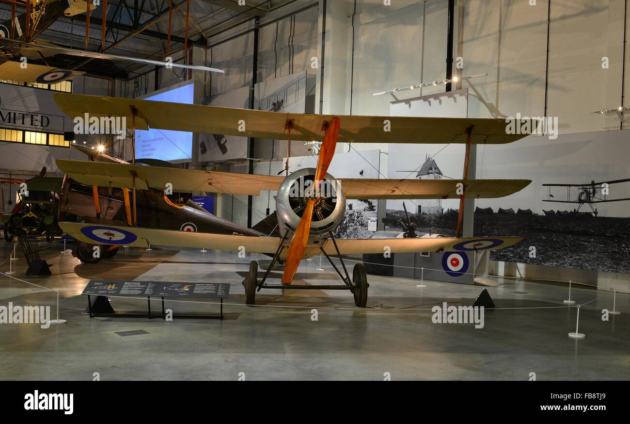 Sopwith triplane ww1 hi-res stock photography and images - Alamy