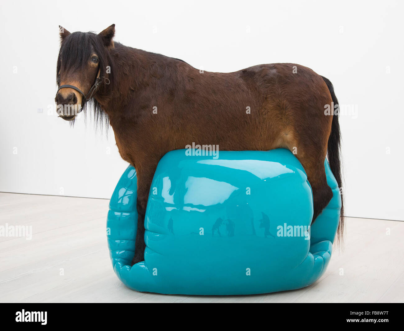 London, UK. 12 January 2016. Moje Sabz, 2011, taxidermy, fibreglass ...