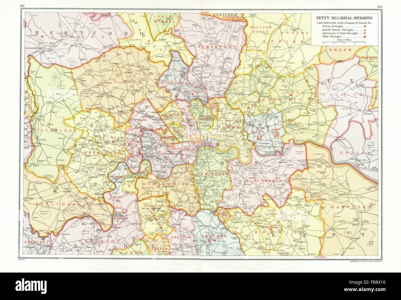 London boroughs map hi-res stock photography and images - Alamy