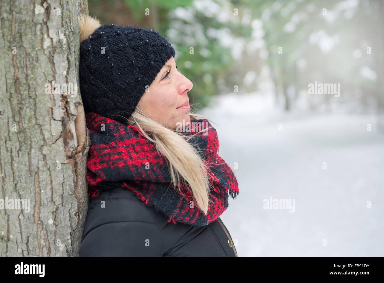 Adult relax tree hi-res stock photography and images - Alamy