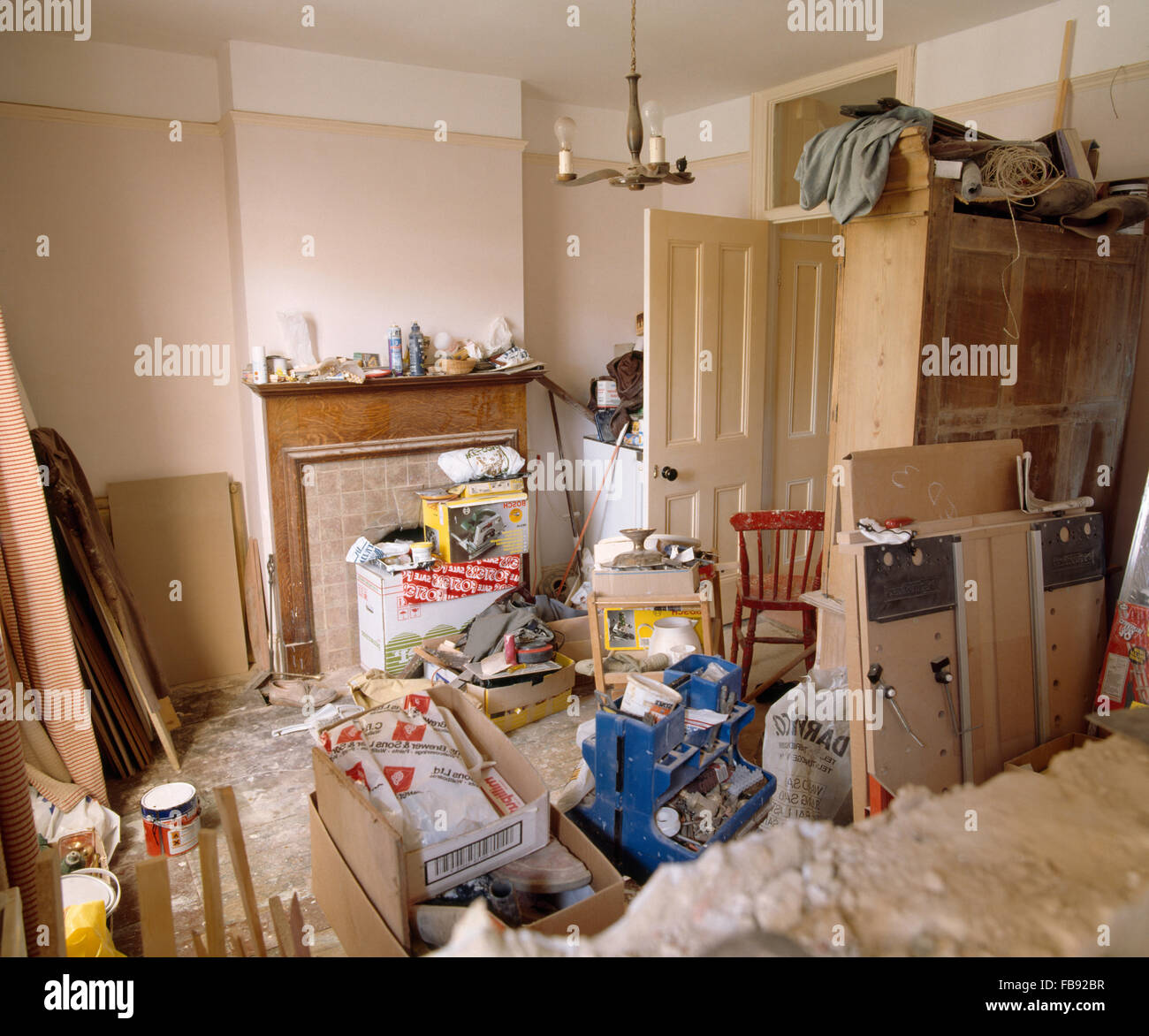 Untidy room hi-res stock photography and images - Alamy
