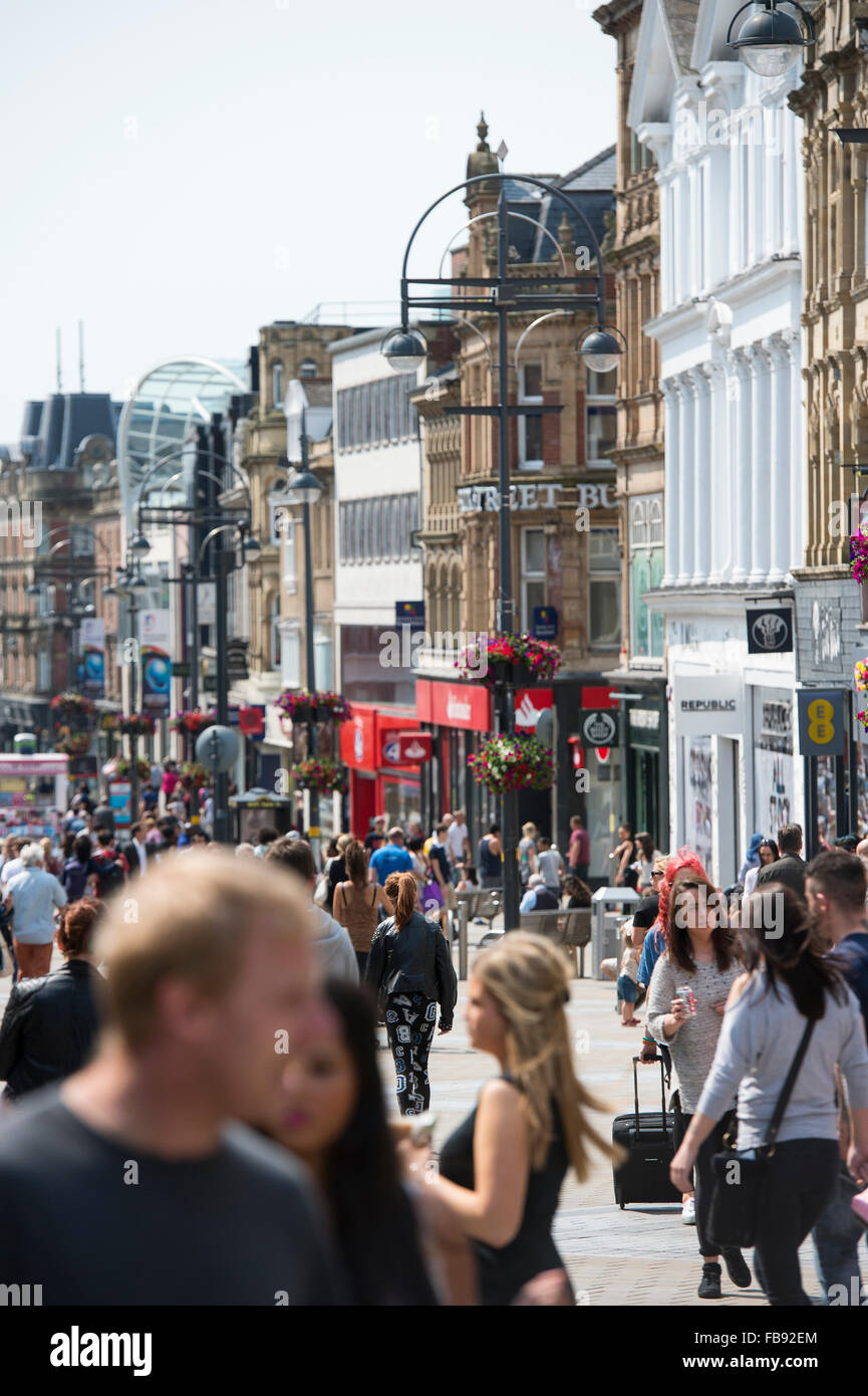 Shoppers busy shopping on high hi-res stock photography and images - Alamy