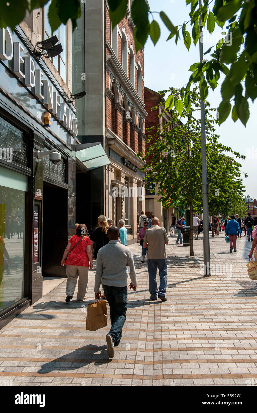 Leeds city centre high street hi-res stock photography and images - Alamy