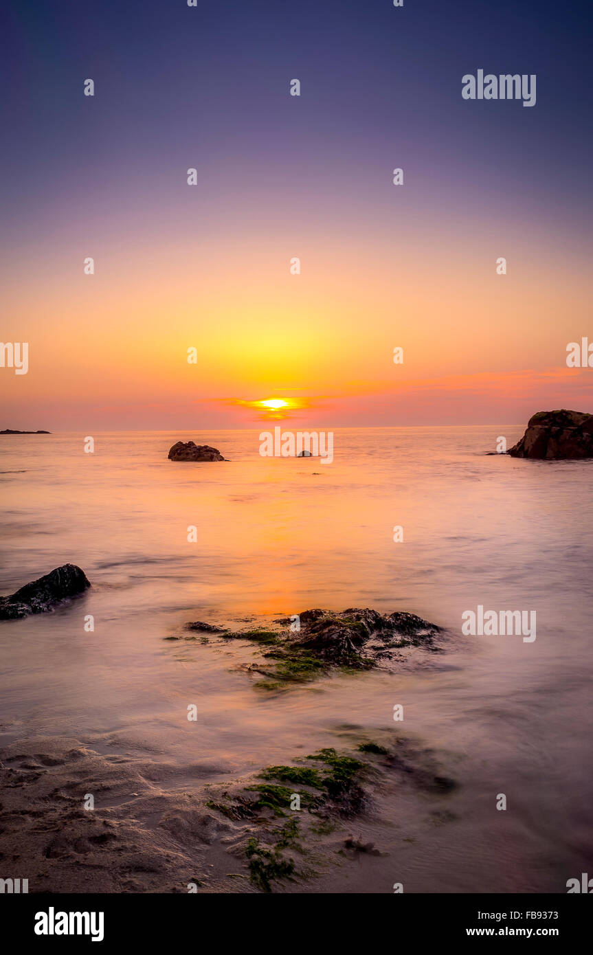 Stunning view horizon over sea hi-res stock photography and images - Alamy