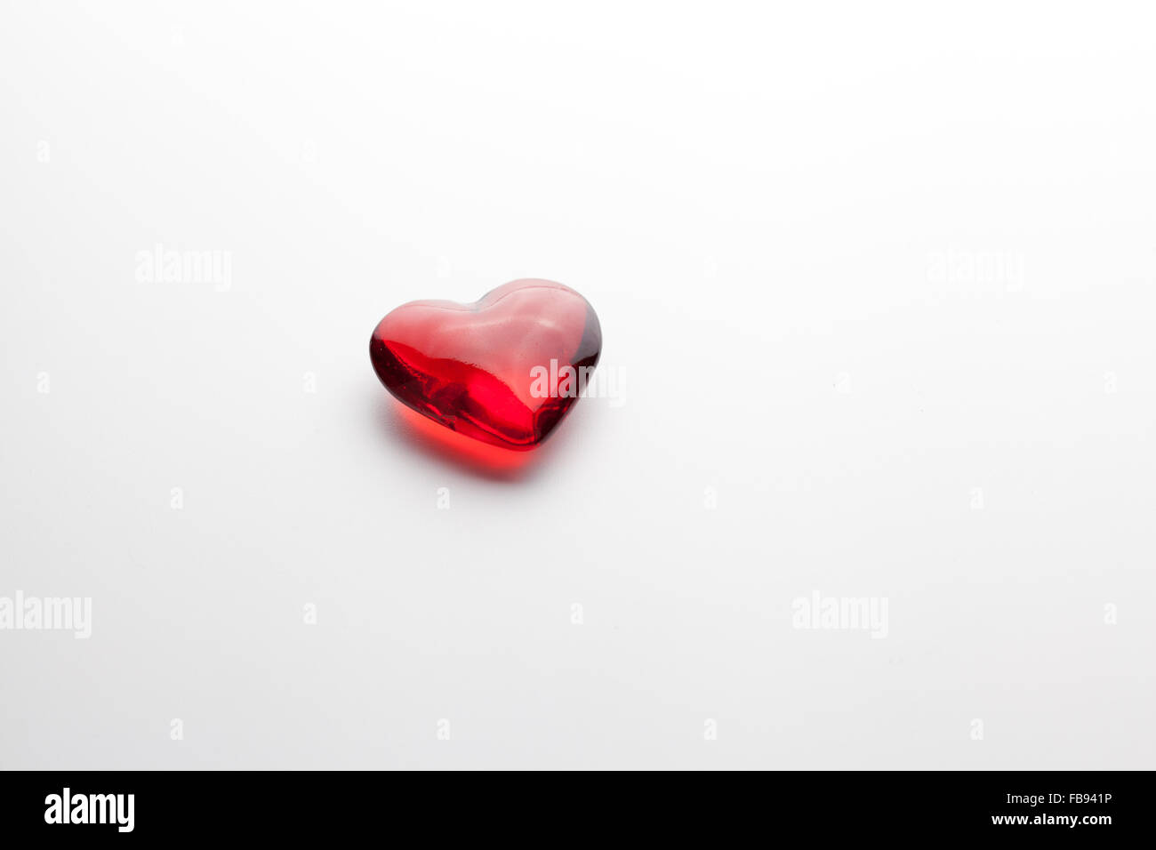 Red glow heart valentines day hi-res stock photography and images - Alamy