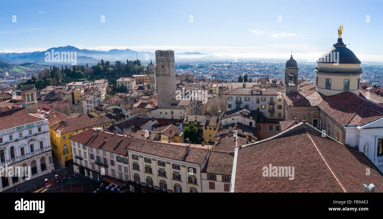 Bergamo torre del gombito hi-res stock photography and images - Alamy