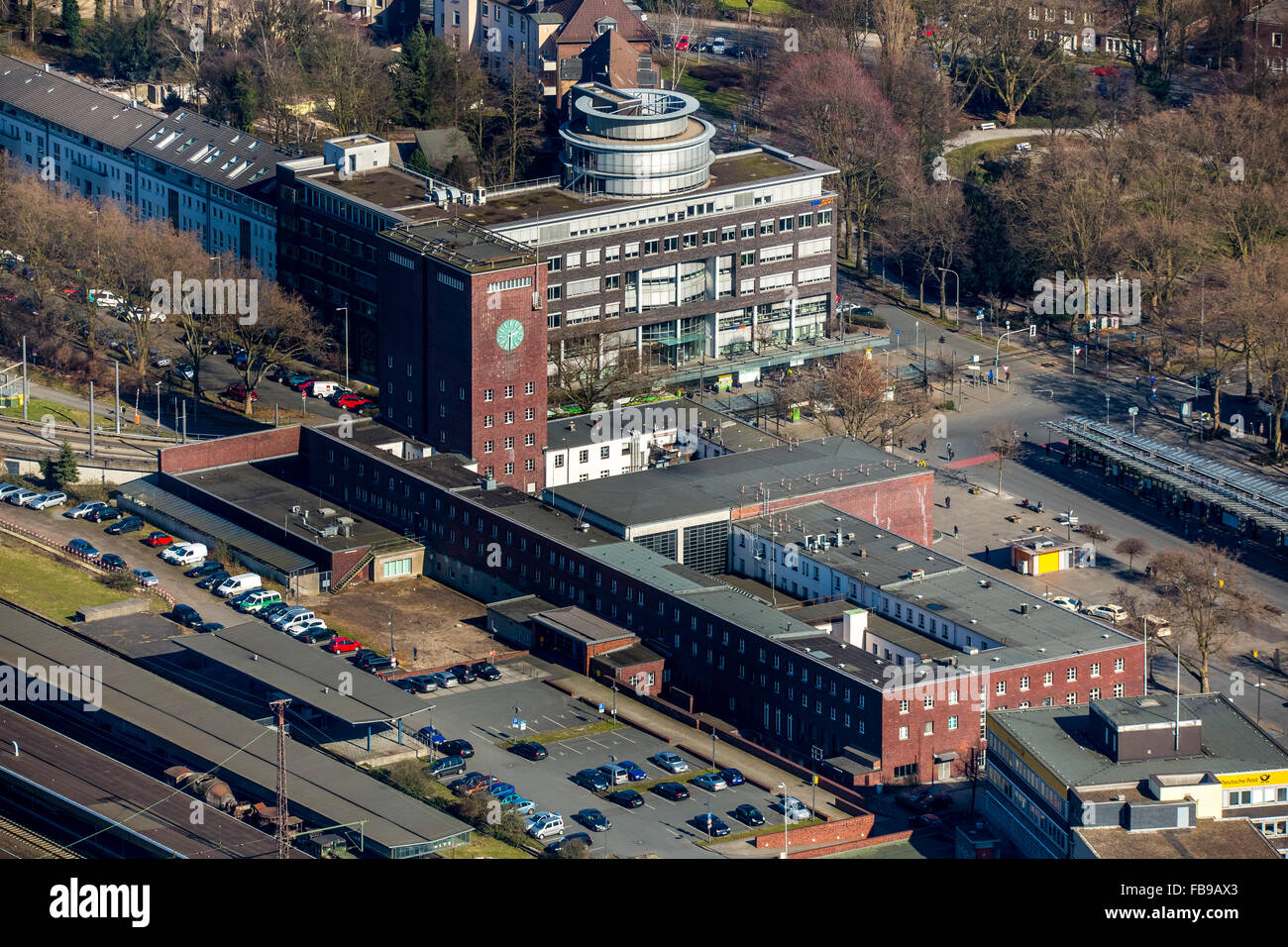 Aerial view, Hauptbahnhof Oberhausen, renewed building is one of the ...