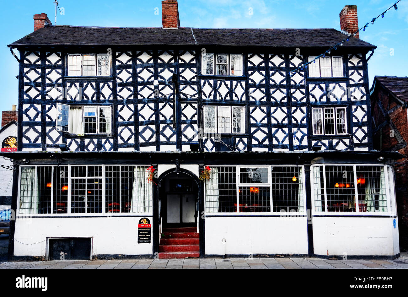 Medieval remnants punctuate the market town of Tenbury Wells ...
