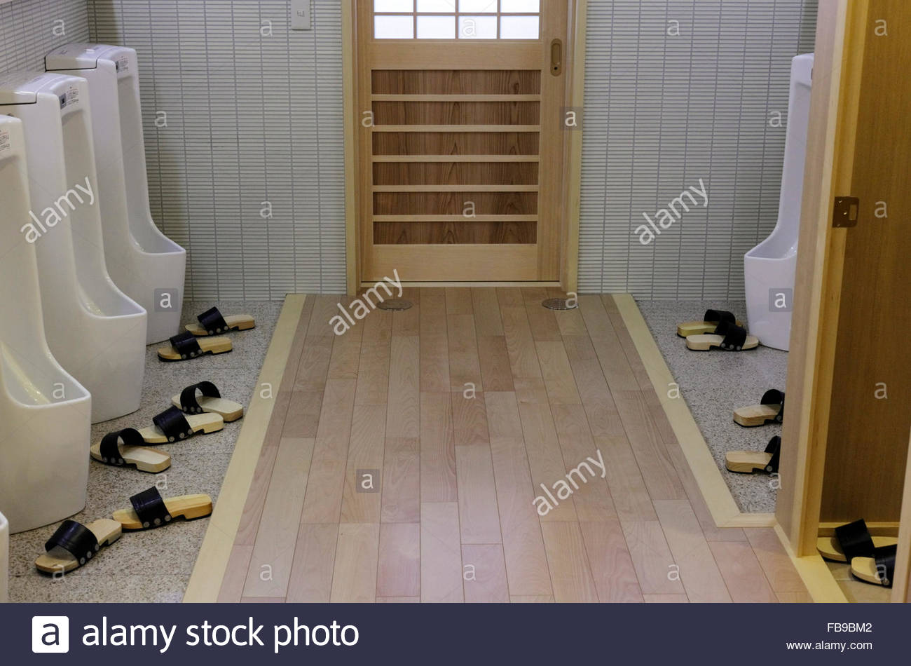 Japan Style Toilet Stock Photos & Japan Style Toilet Stock Images - Alamy