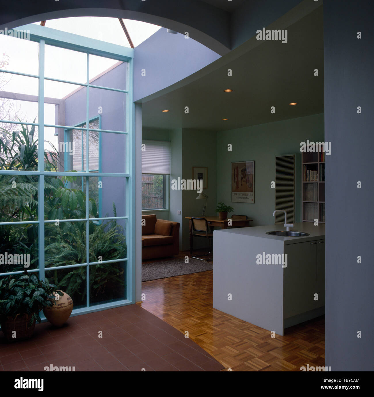 Open plan wall hi-res stock photography and images - Alamy