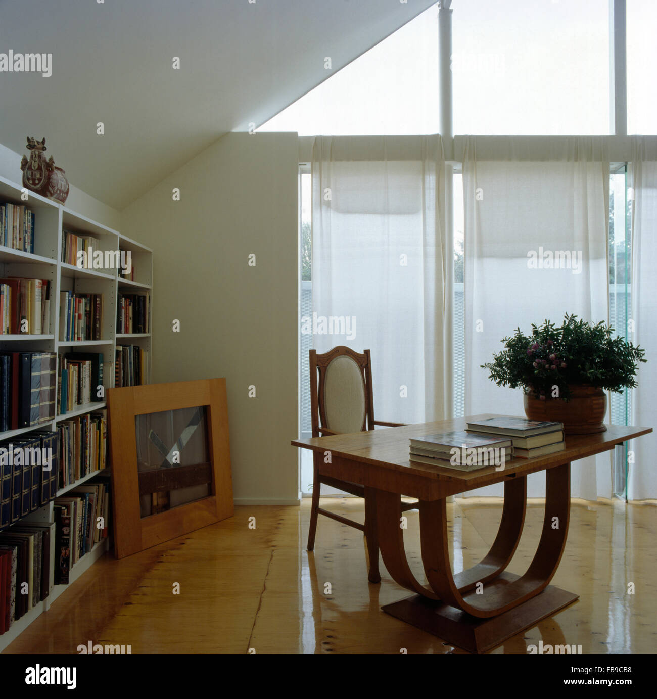 Modern loft conversion hi-res stock photography and images - Alamy