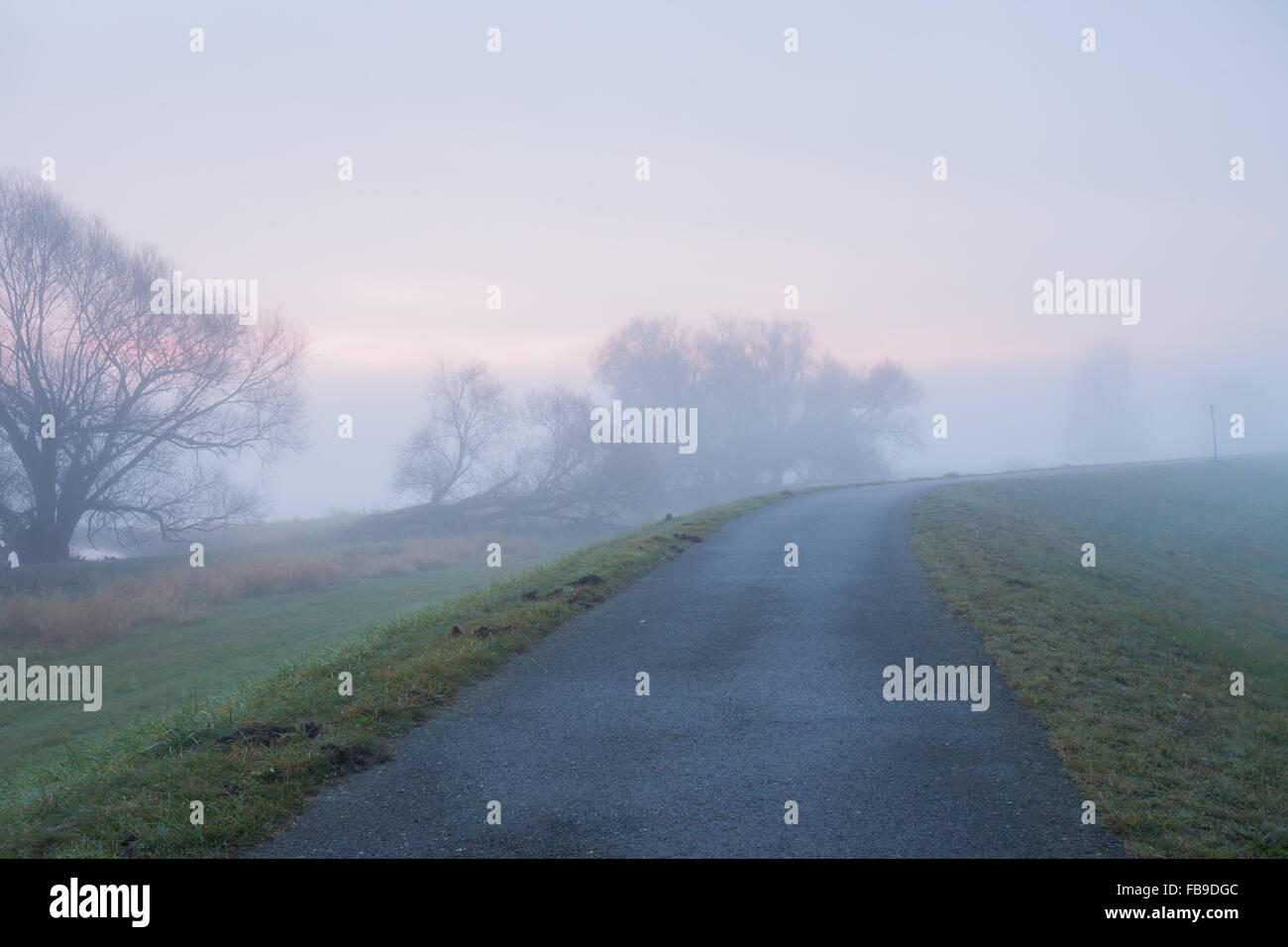 Road Going Into The Distance Stock Photos & Road Going Into The ...