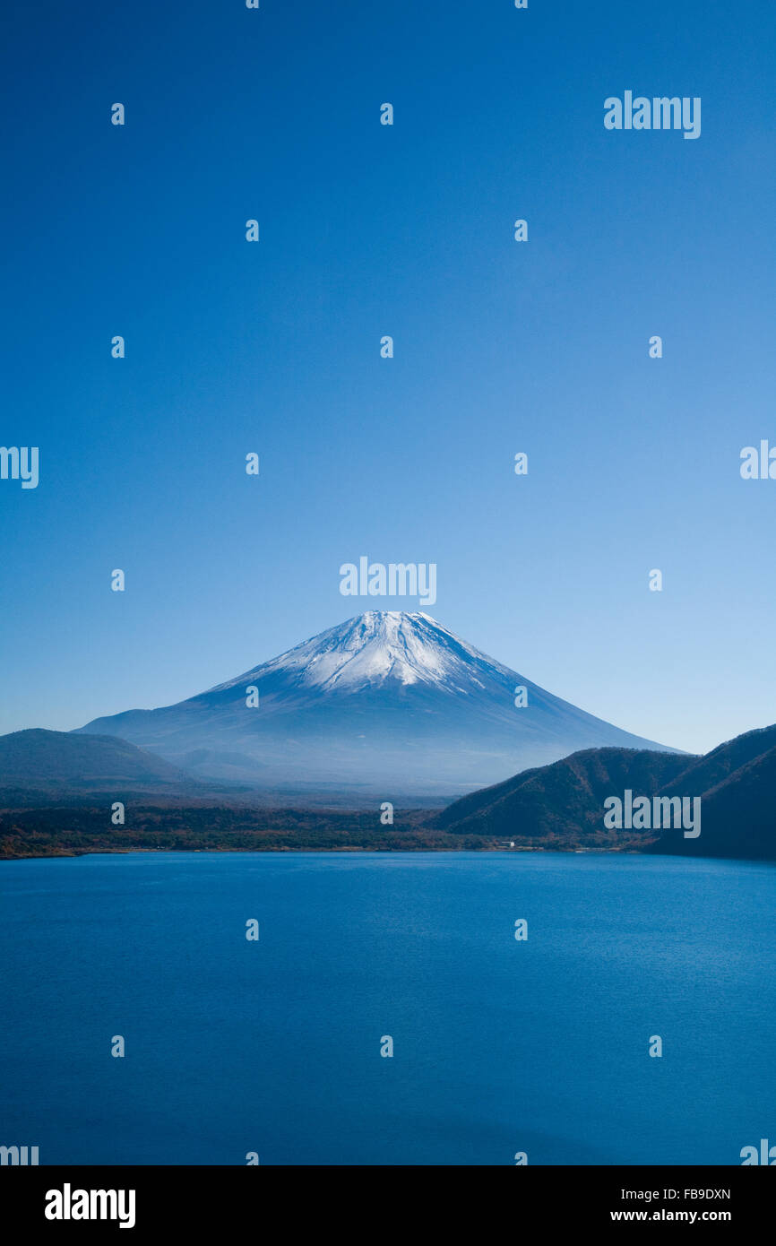 Mt fuji capped with snow hi-res stock photography and images - Alamy