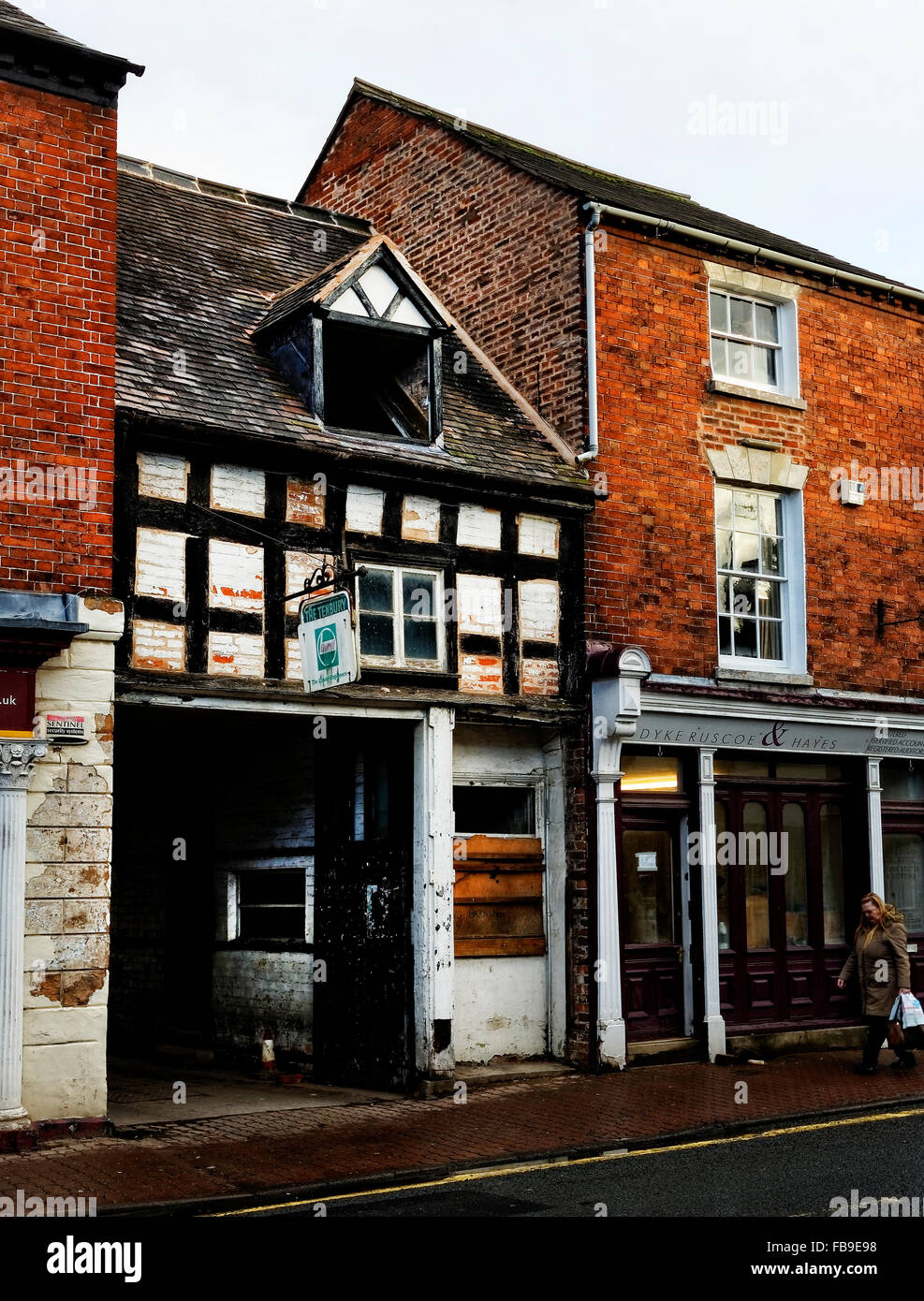 Medieval remnants punctuate the market town of Tenbury Wells ...