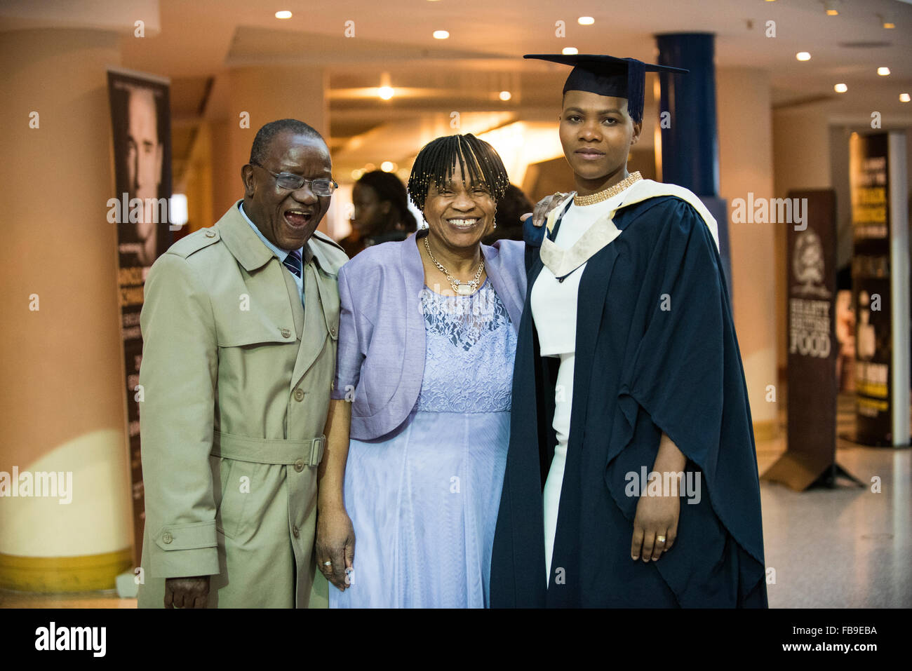 Graduation Pictures With Family