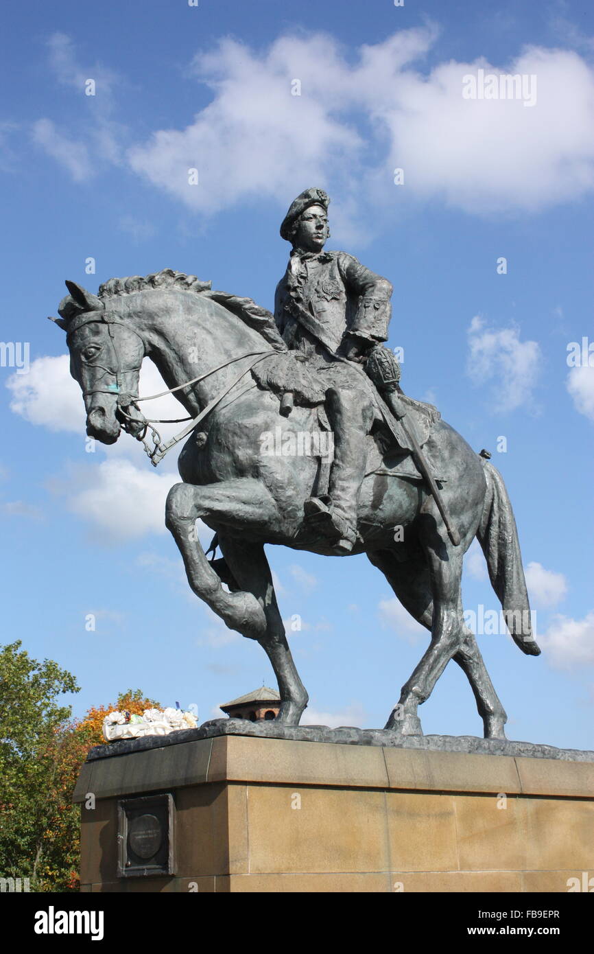 Statue of Bonnie Prince Charlie in Derby Stock Photo - Alamy