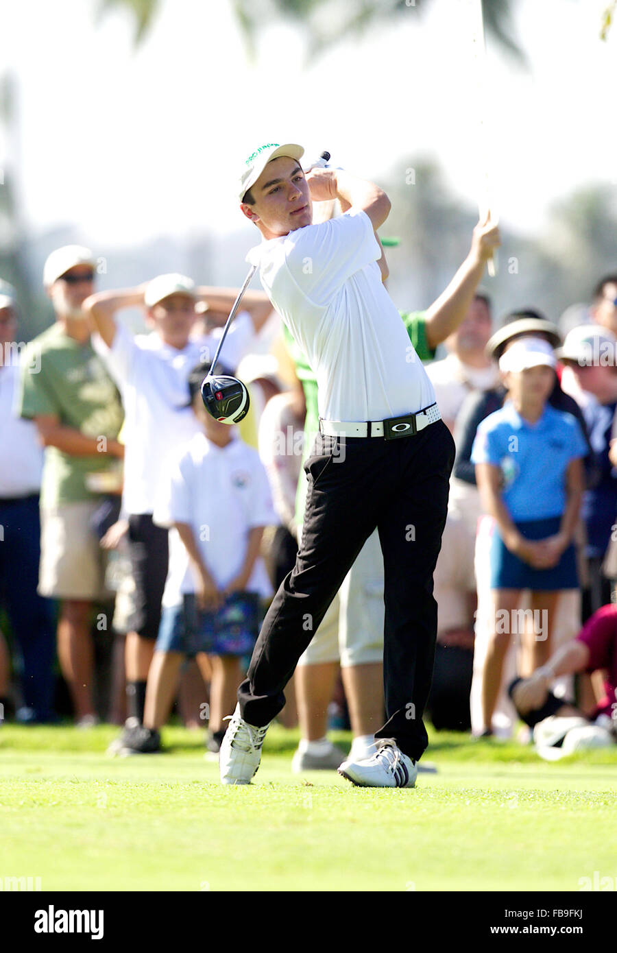 Honolulu, Hawaii, USA. 12th Jan, 2016. Kyle Suppa hits his drive off ...