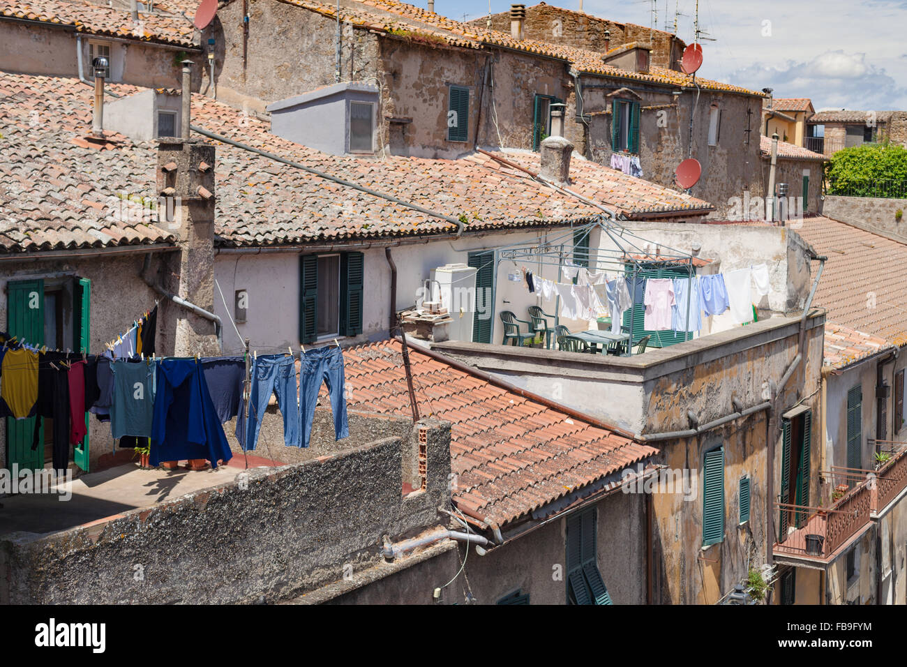 Living in italy hi-res stock photography and images - Alamy