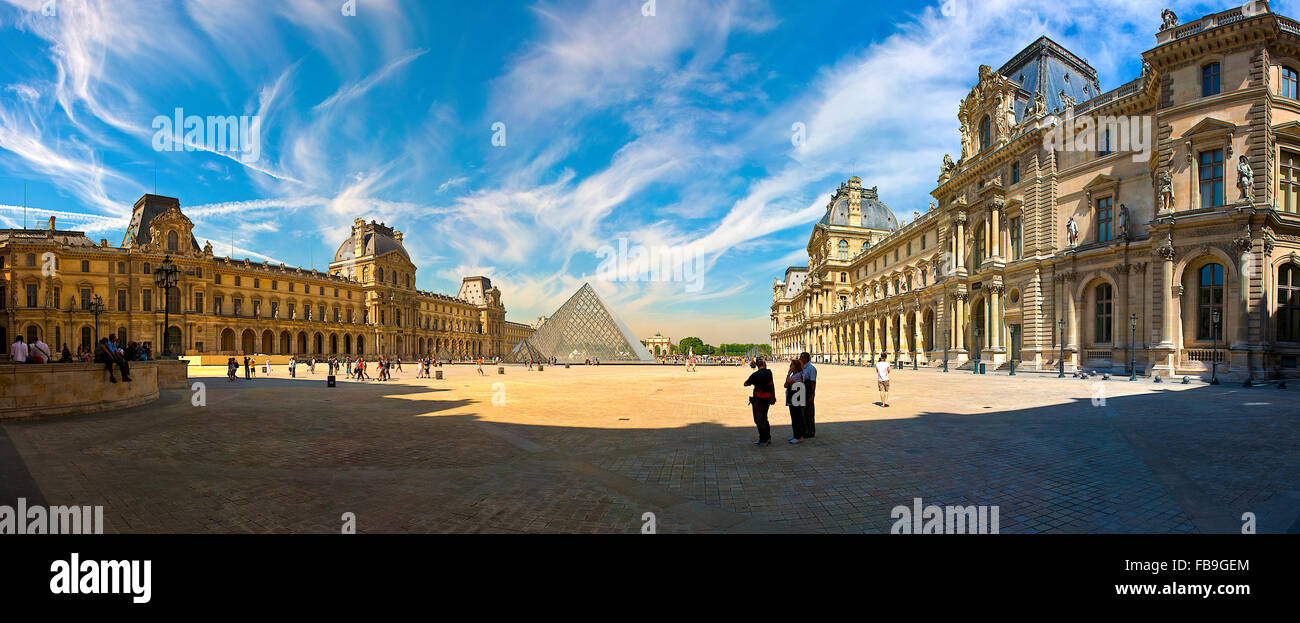 Panorama du louvre hi-res stock photography and images - Alamy