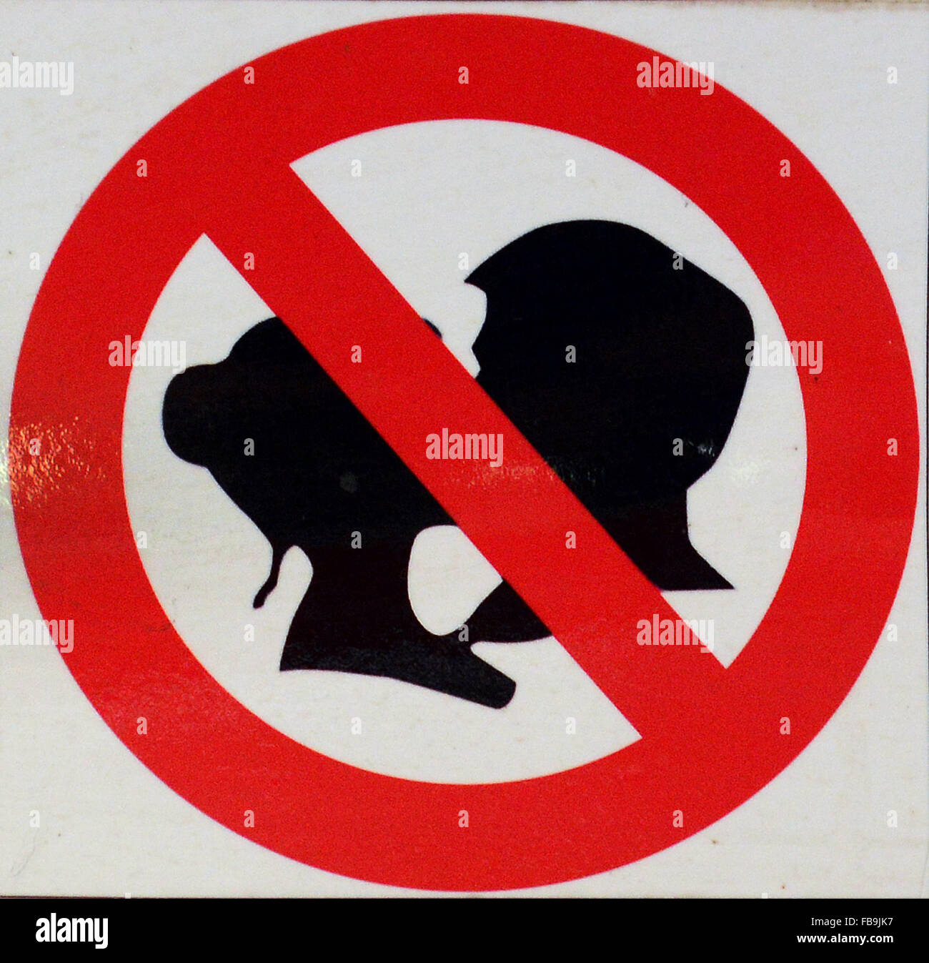 No kissing sign hi-res stock photography and images - Alamy