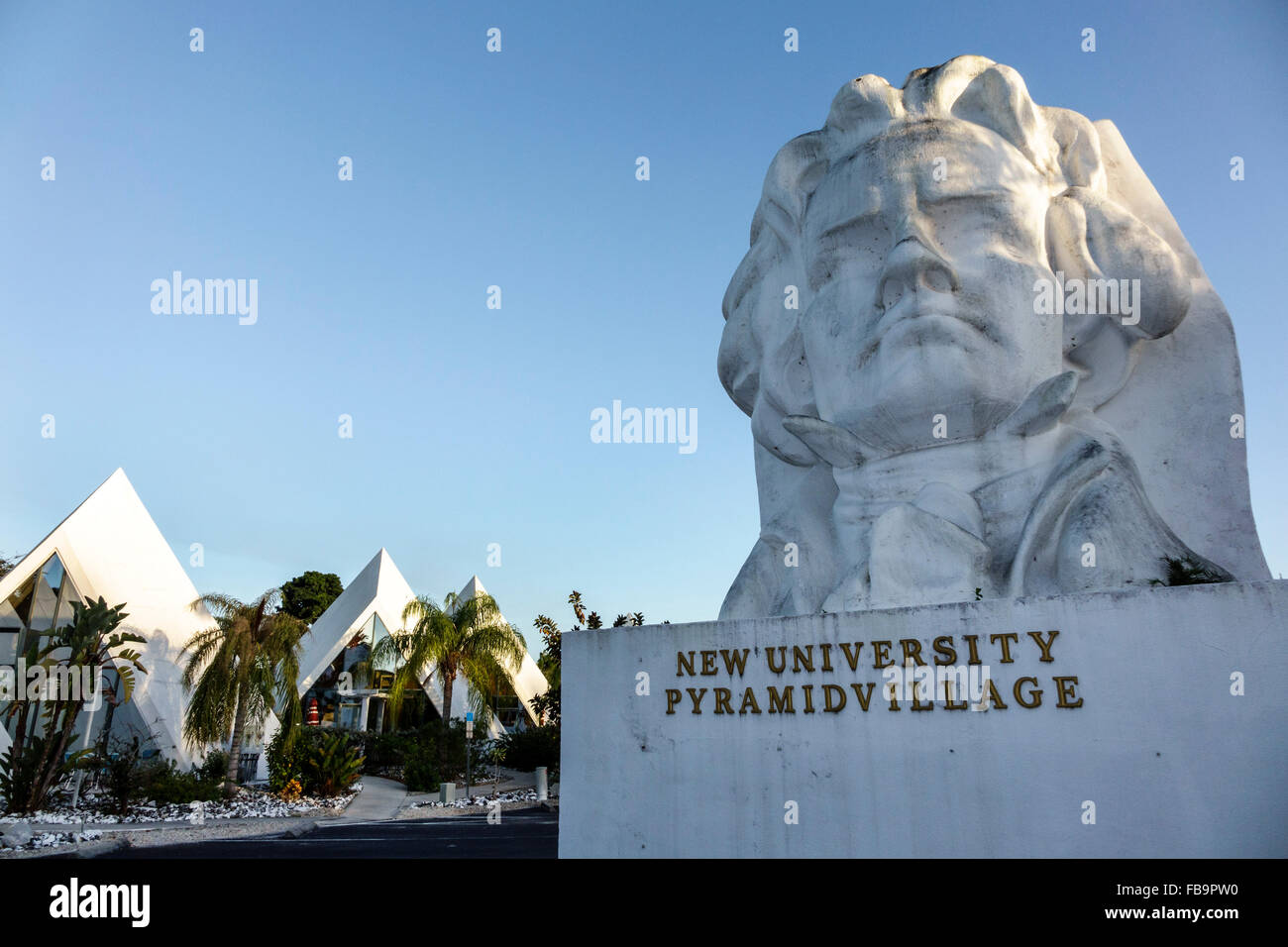 Fort Ft. Myers Florida,Pyramids,New University Pyramid Village Resort ...