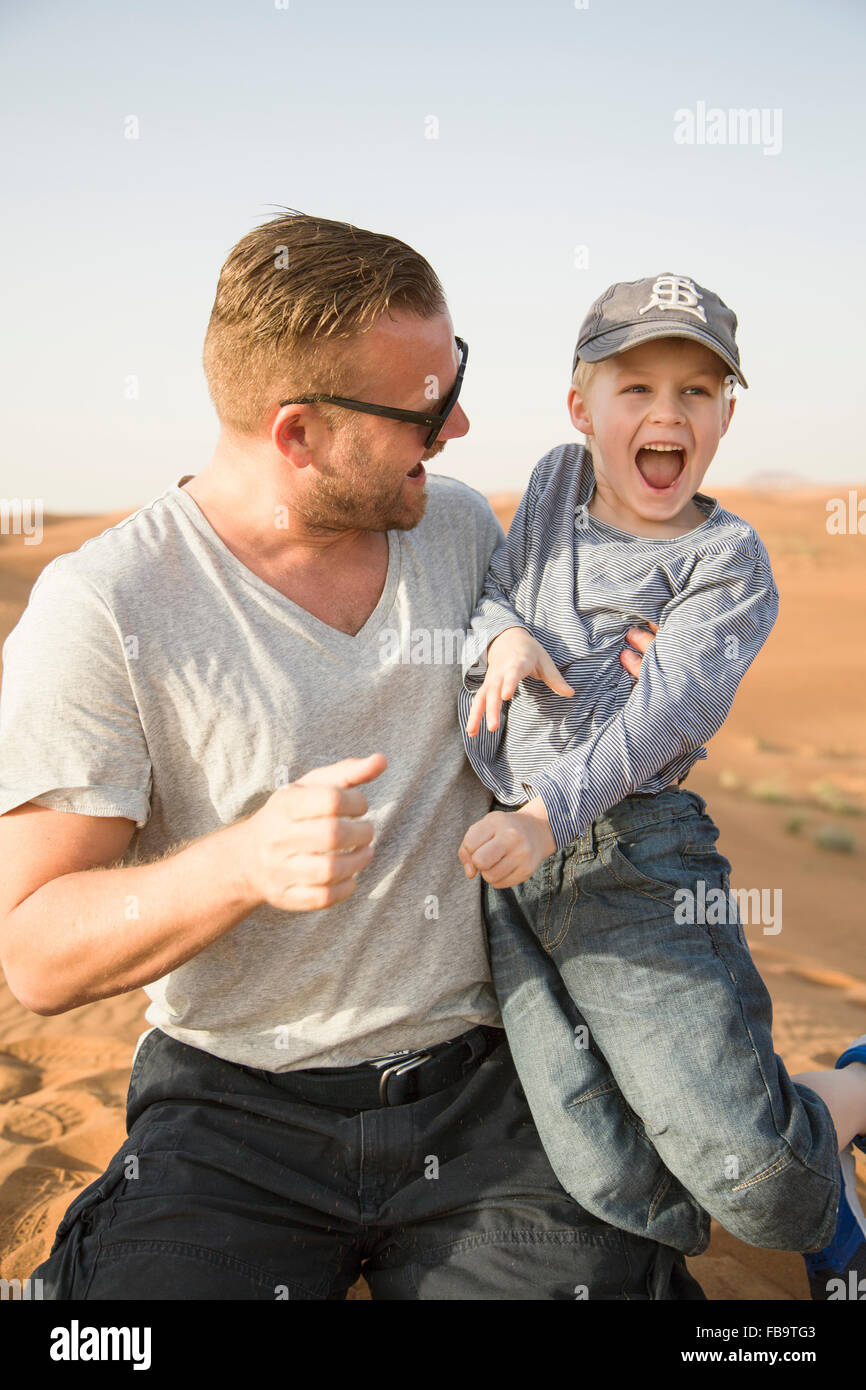 Emirati Family High Resolution Stock Photography and Images - Alamy
