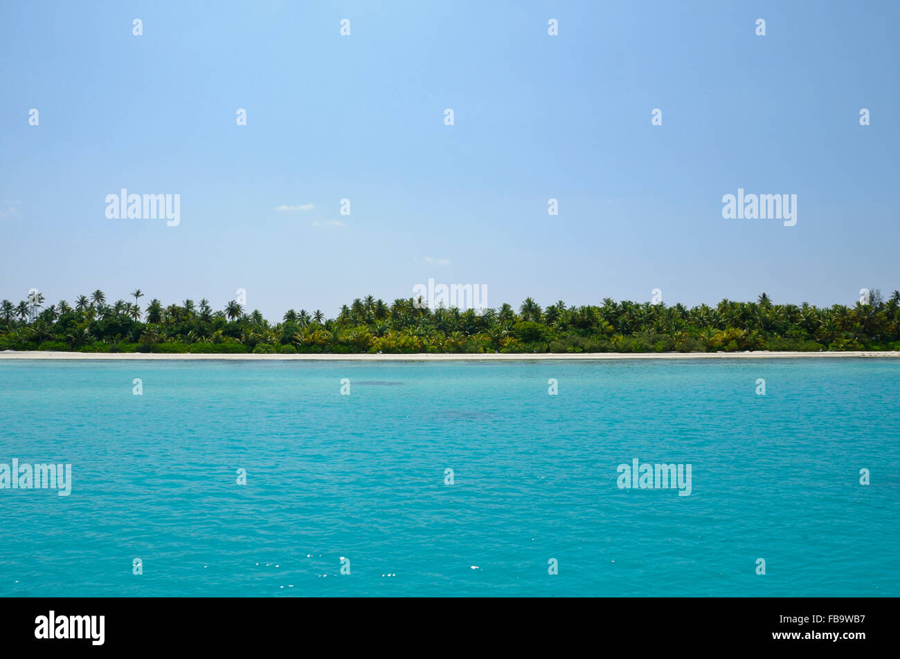 Clear blue sea, Maldives, Indian Ocean Stock Photo - Alamy
