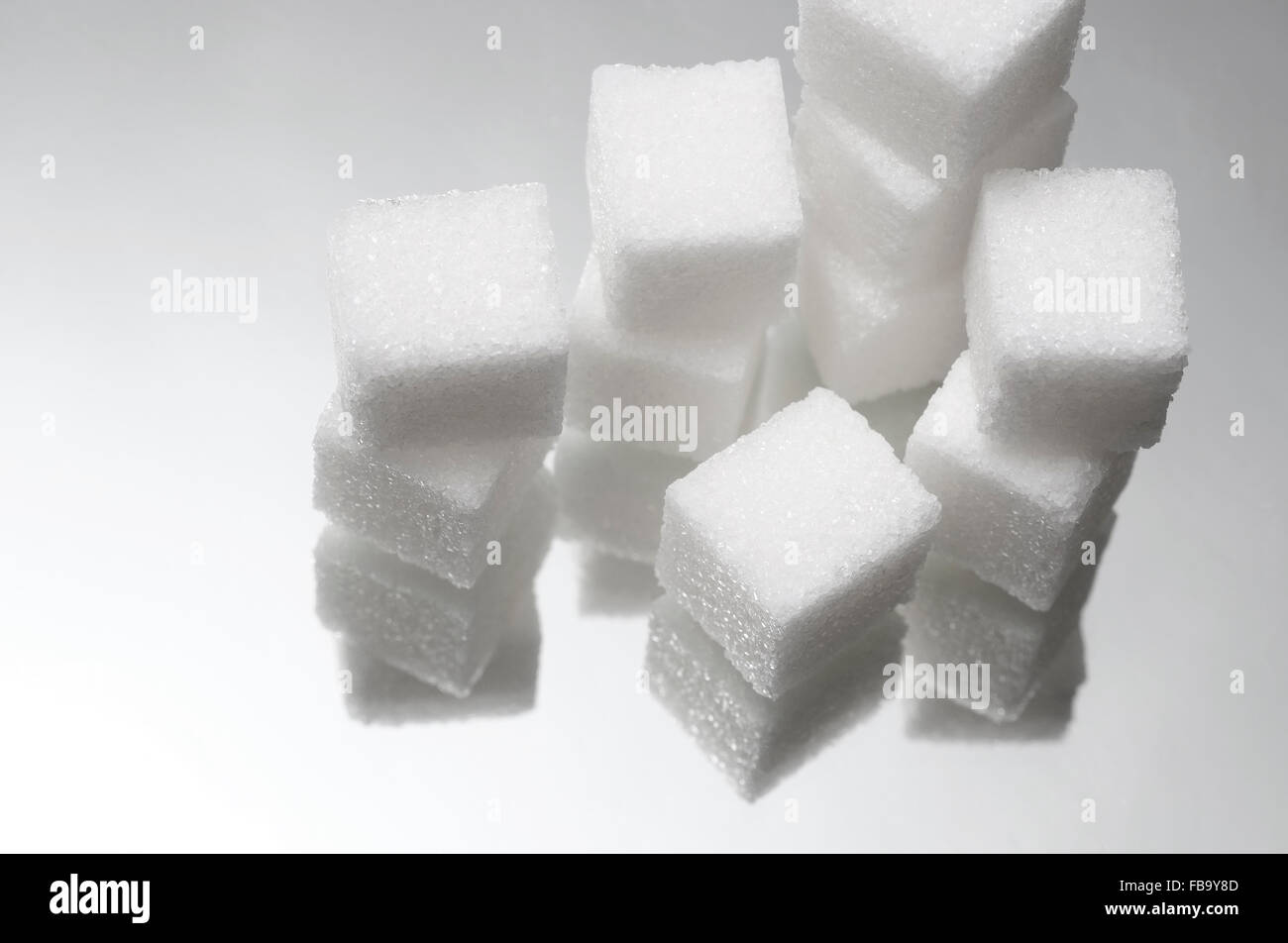 Sugar cubes sucre hi-res stock photography and images - Alamy