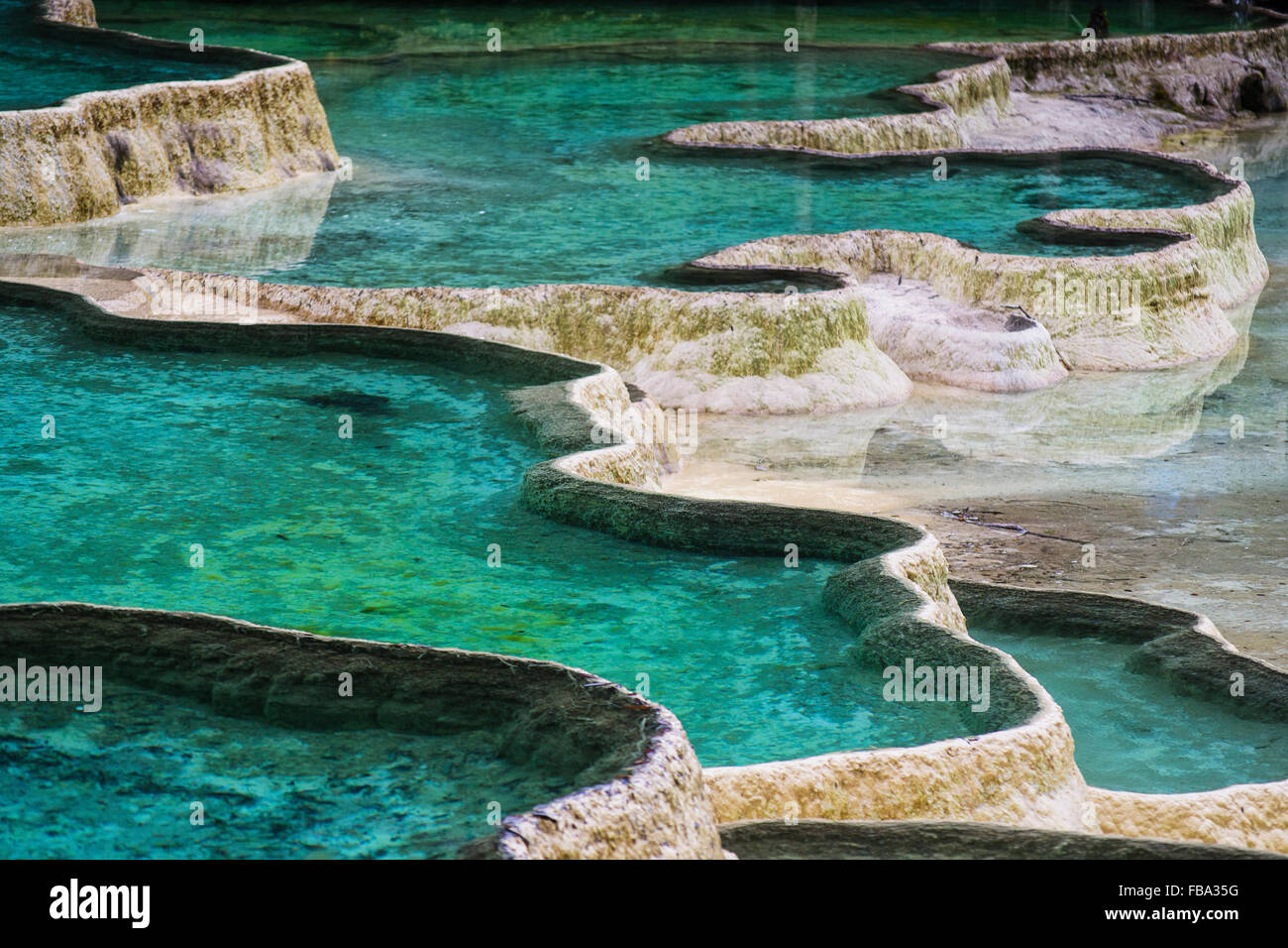 Huanglong china unesco hi-res stock photography and images - Alamy