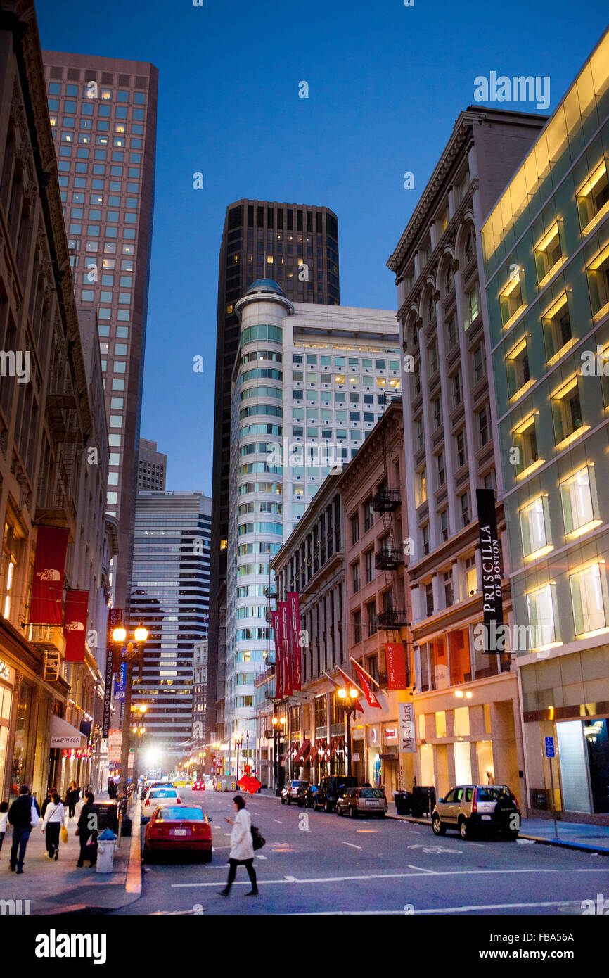 American street lighting hi-res stock photography and images - Alamy