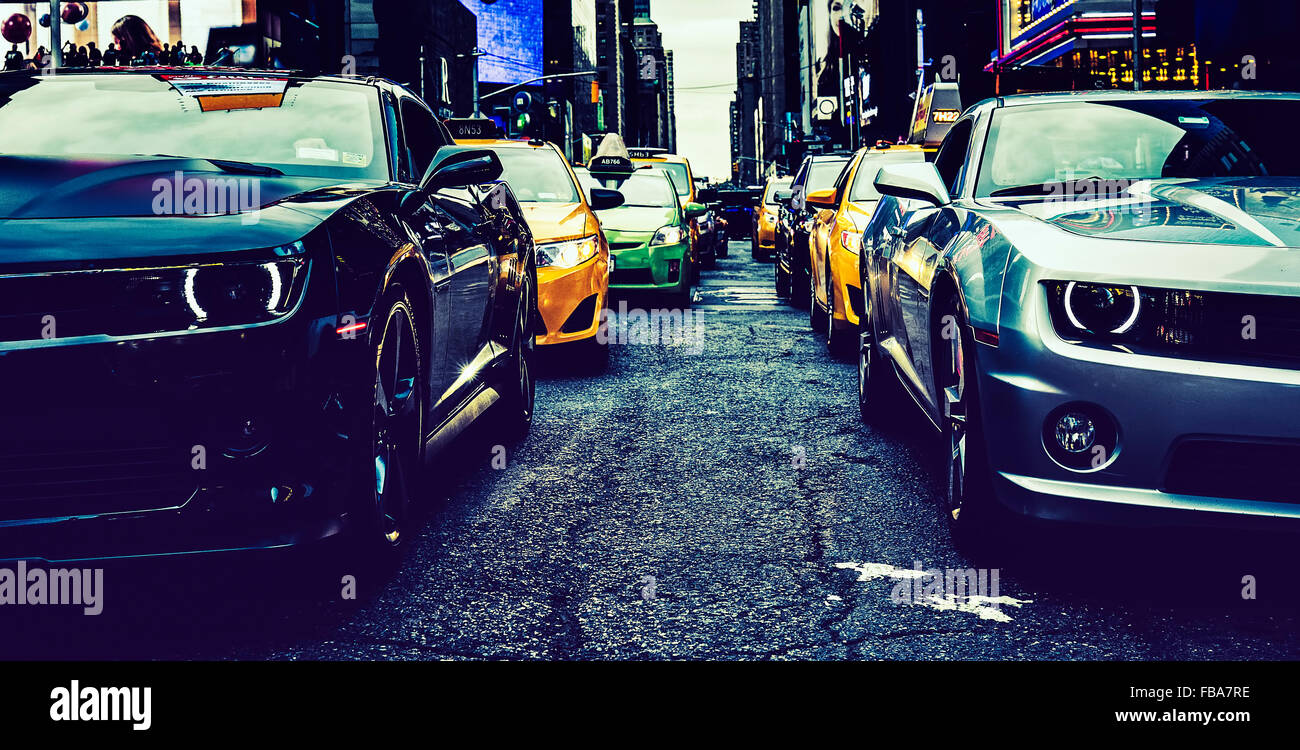 9 times square hi-res stock photography and images - Alamy
