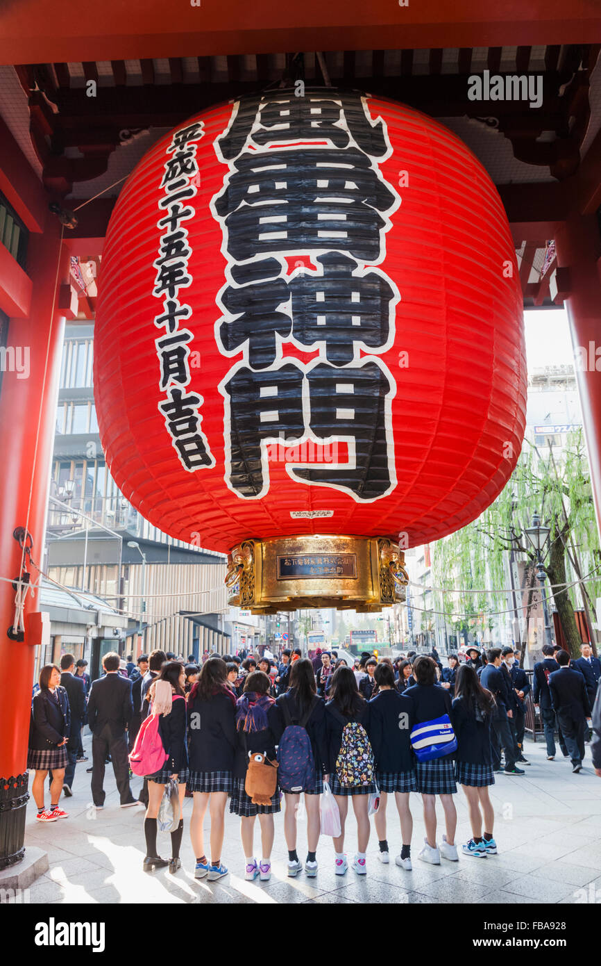 Japan, Honshu, Tokyo, Asakusa, Sensoji Temple aka Asakusa Kannon Temple ...