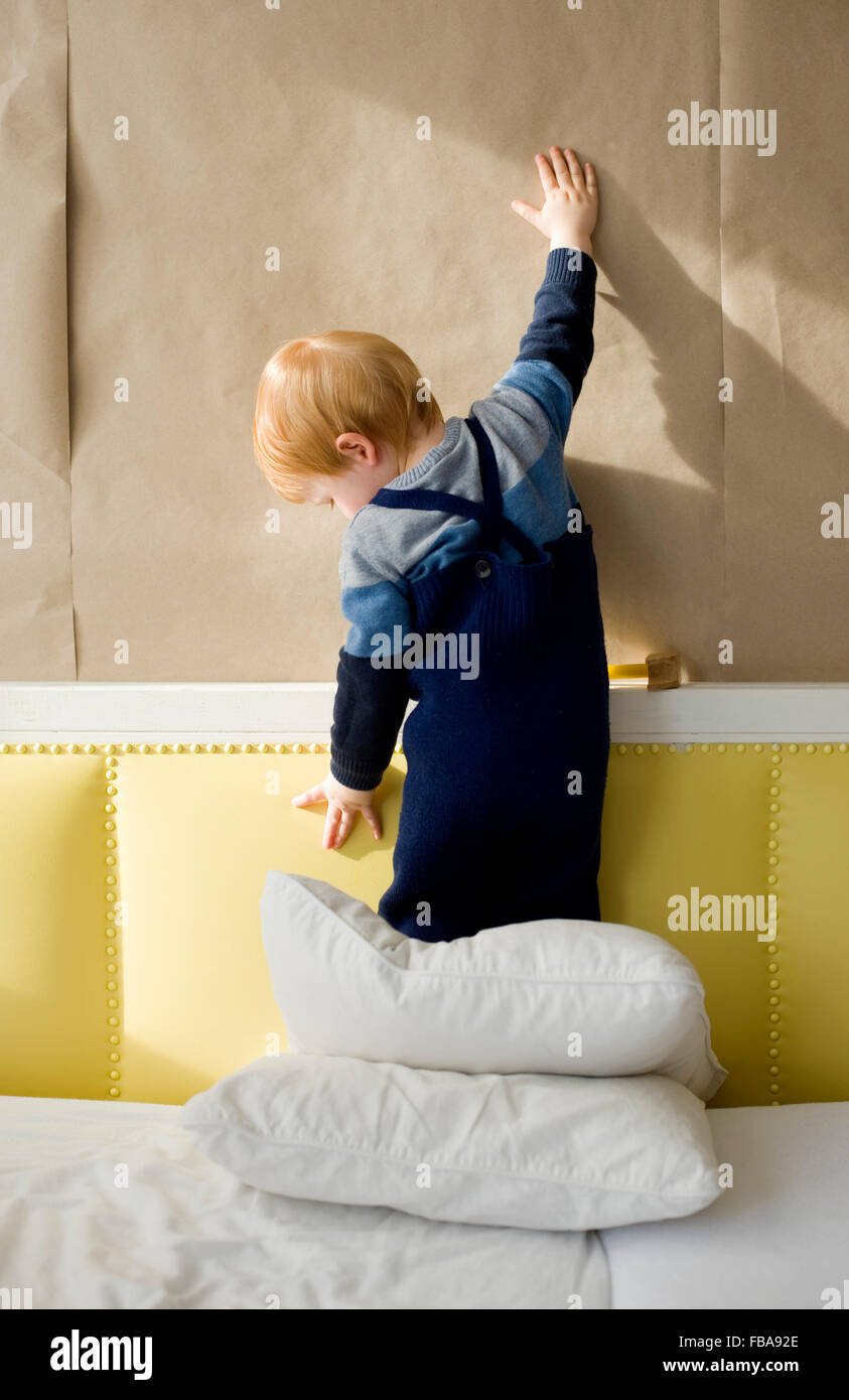 Child is dancing with hands Stock Photo - Alamy