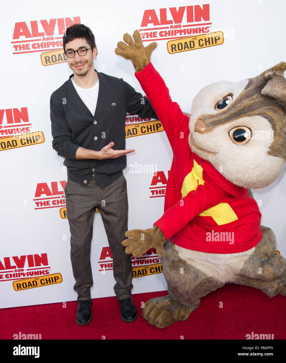 Justin long and alvin hi-res stock photography and images - Alamy