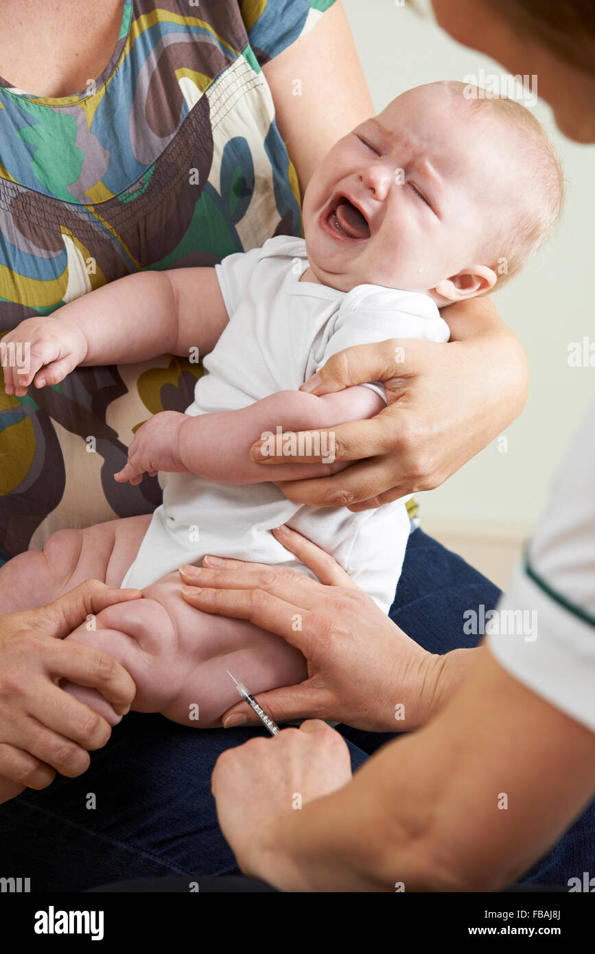 Nurse immunization parent hi-res stock photography and images - Alamy
