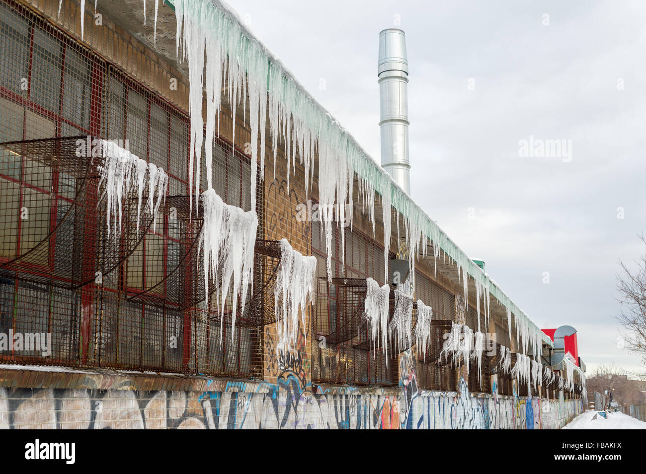 Old ice factory building hi-res stock photography and images - Alamy