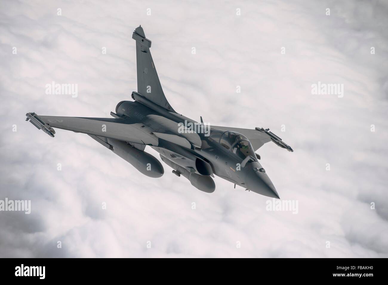 A French F-2 Rafale fighter jet during a mission over Iraq in support ...