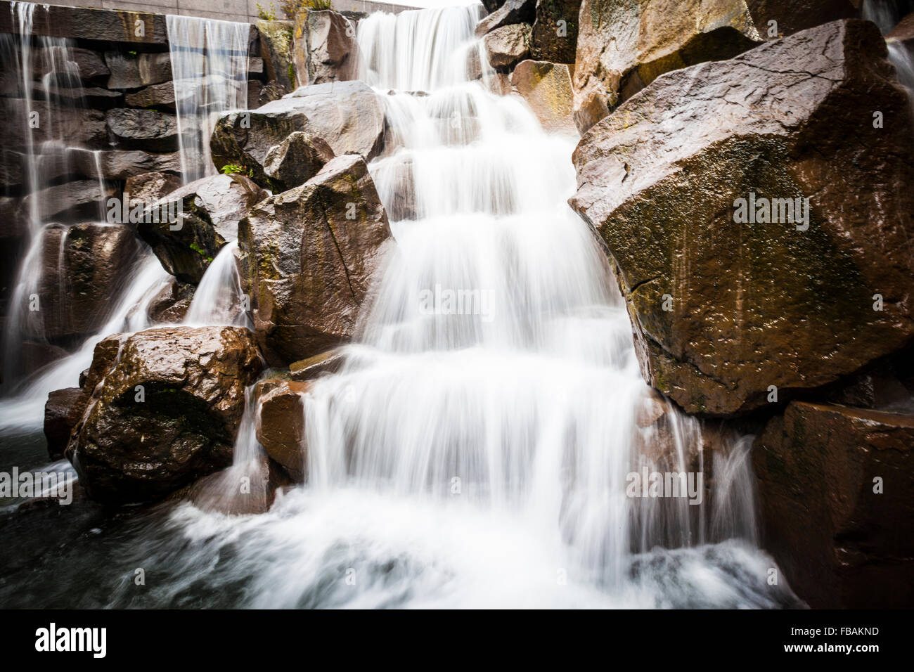 Seattle Waterfall garden park, washington state Stock Photo - Alamy