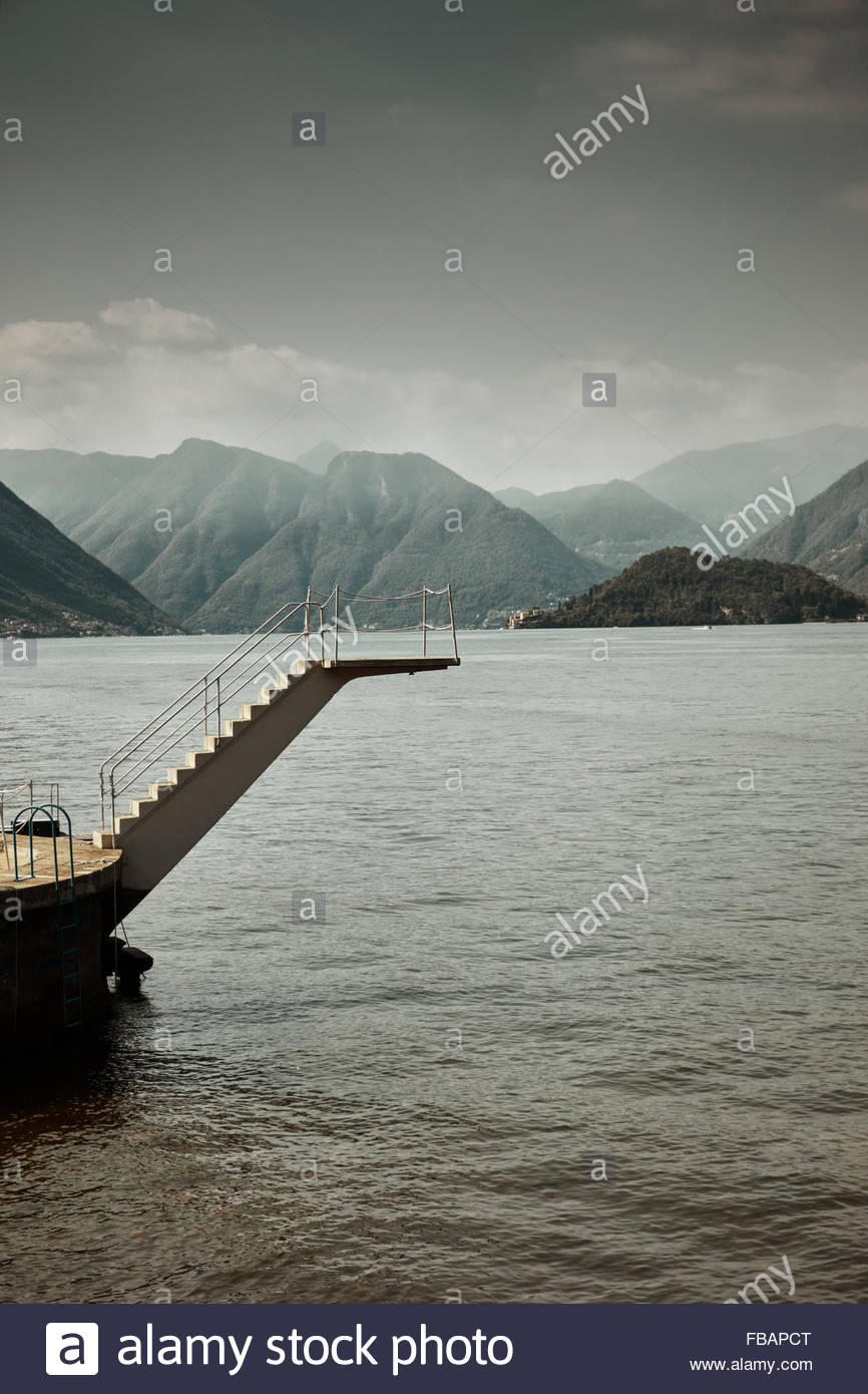 Diving board bellagio lake como hi-res stock photography and images - Alamy