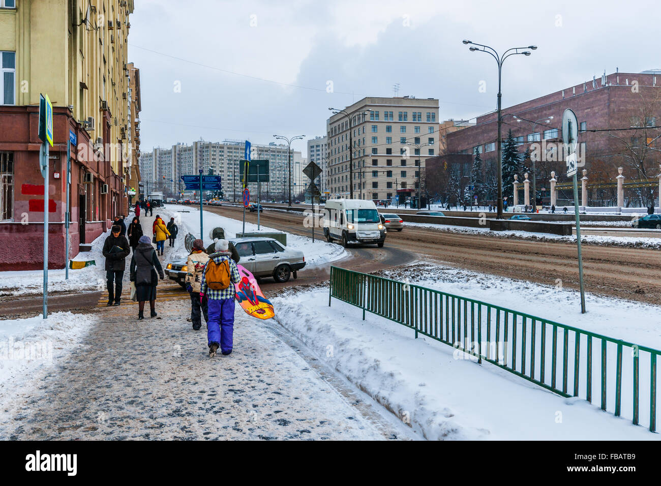 Moscow, Russia. January 13, 2016. Second day of the periodical snowing ...