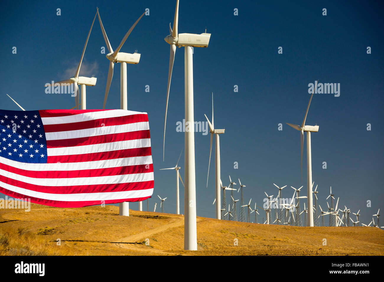 Part of the Tehachapi Pass wind farm, the first large scale wind farm ...