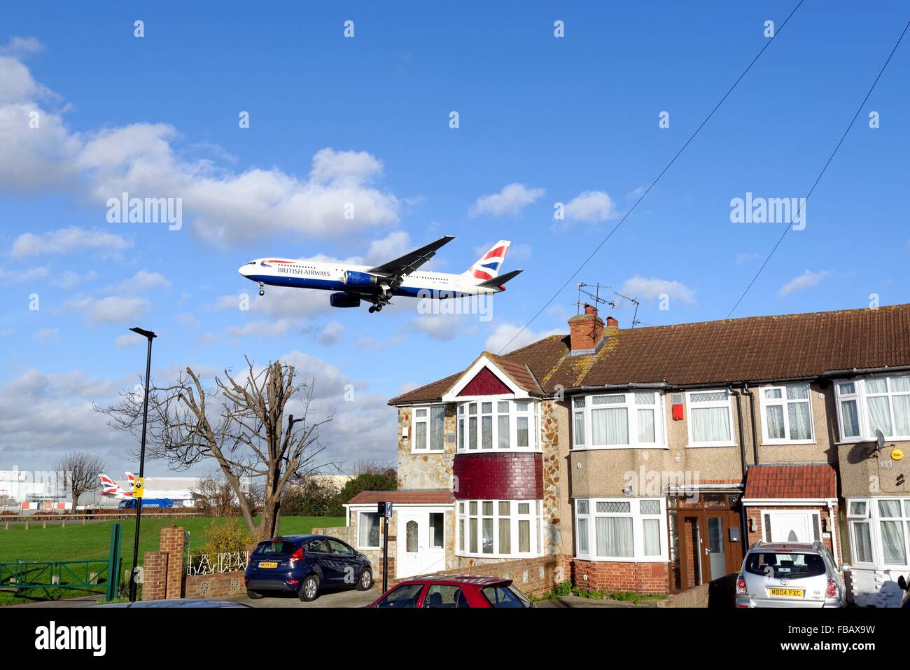 British rooftops hi-res stock photography and images - Alamy