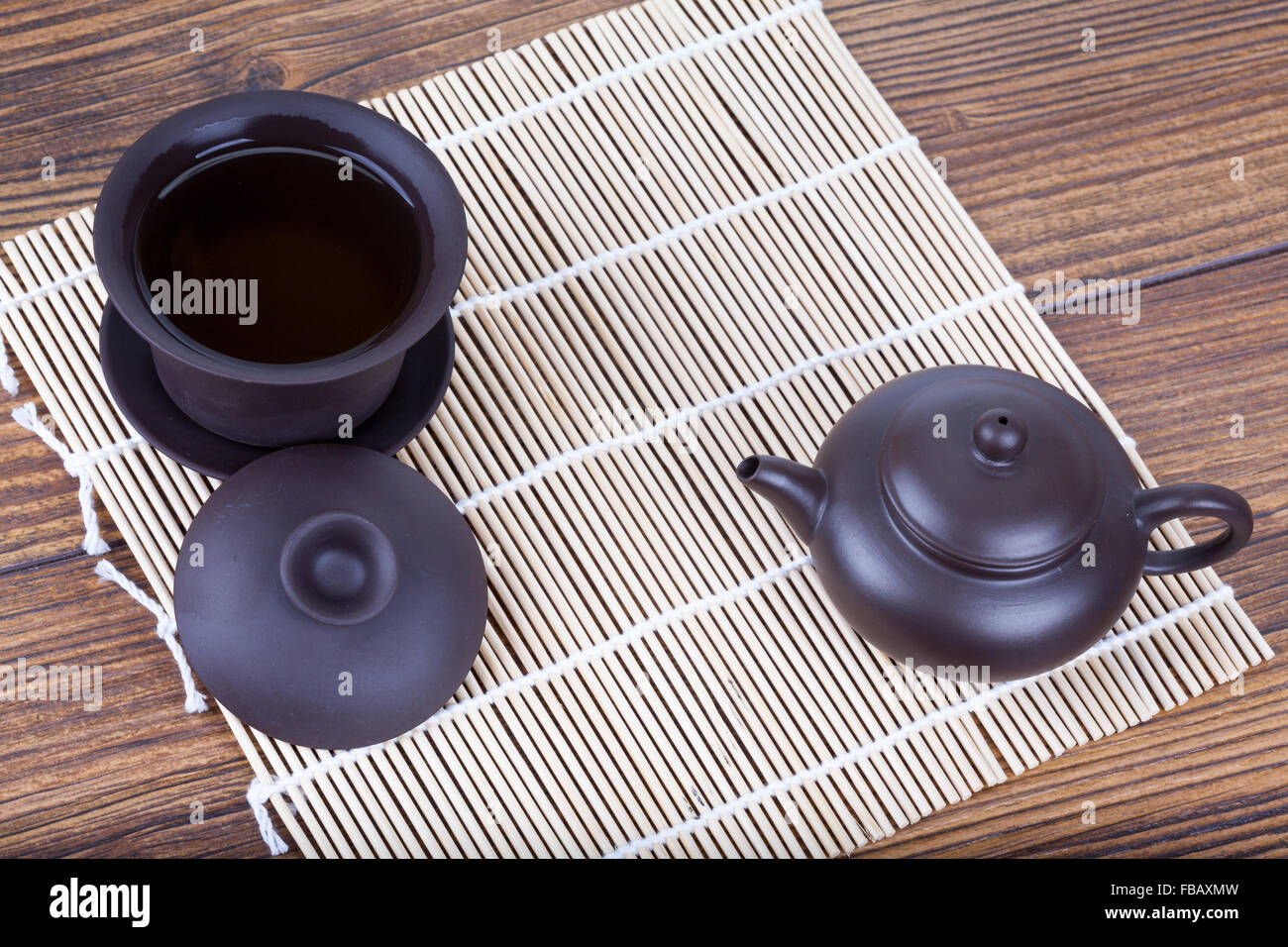 Vintage chinese teapot hi-res stock photography and images - Alamy
