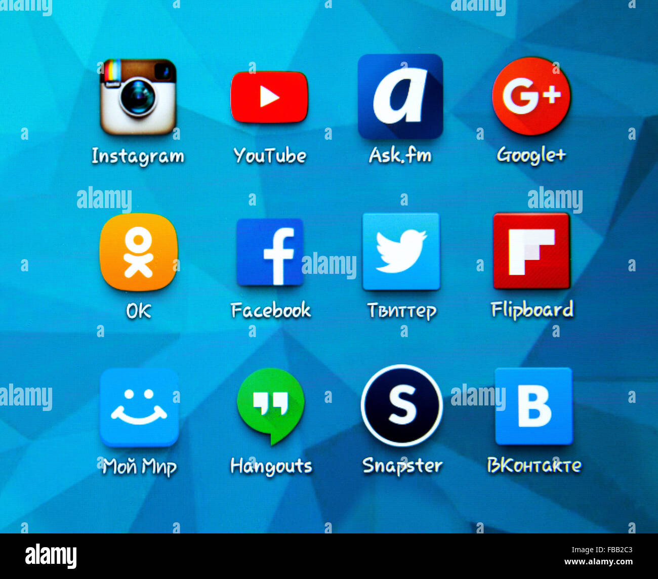 Popular social media icons hi-res stock photography and images - Alamy