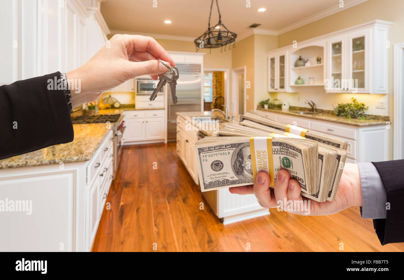 Handing money purchase hi-res stock photography and images - Alamy